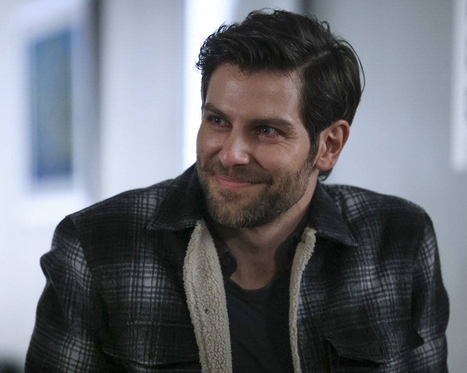 A Million Little Things - Redefine (S03E11) (2021) | ČSFD.cz