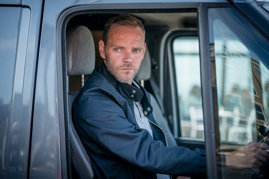 Joe Absolom | ČSFD.cz