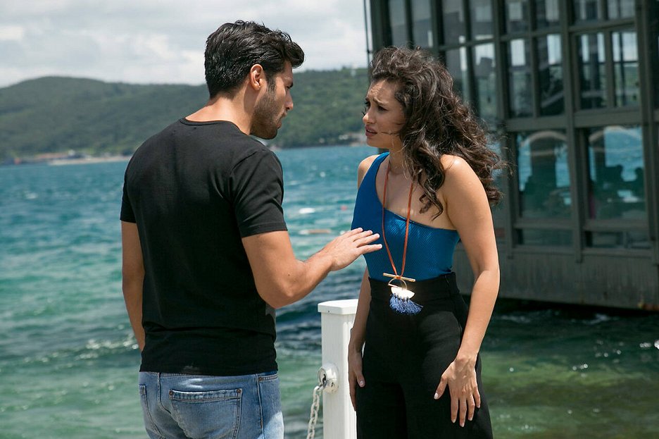 Hayatımın Aşkı - Episode 10 (E10) (2016) | ČSFD.cz