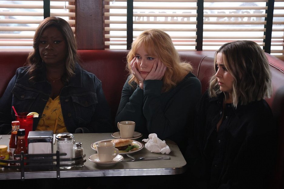 Hodný holky - Dave (S04E04) (2021) | ČSFD.cz