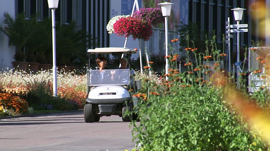 Die Gartenmeister - Aufbruch im Gartenreich (E01) (2020) | ČSFD.cz