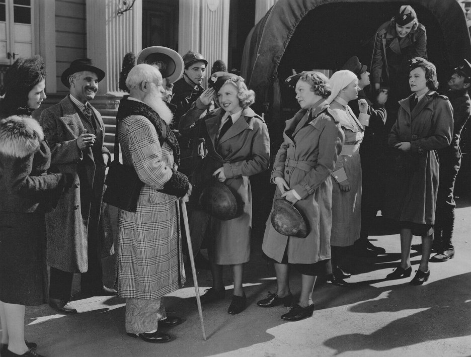 Women in War (1940) | Prijzen | ČSFD.cz