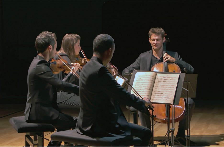 Quatuor Ébène joue Beethoven (2020) | ČSFD.cz