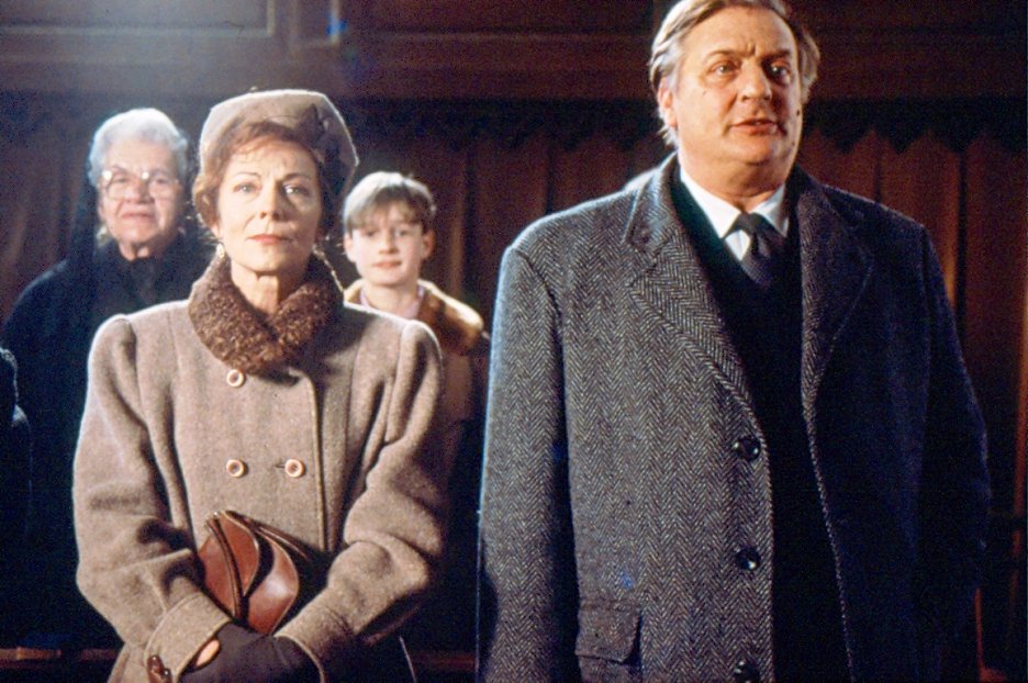 Maigret - Maigret et l'affaire Saint-Fiacre (E19) (1995) | Creators ...