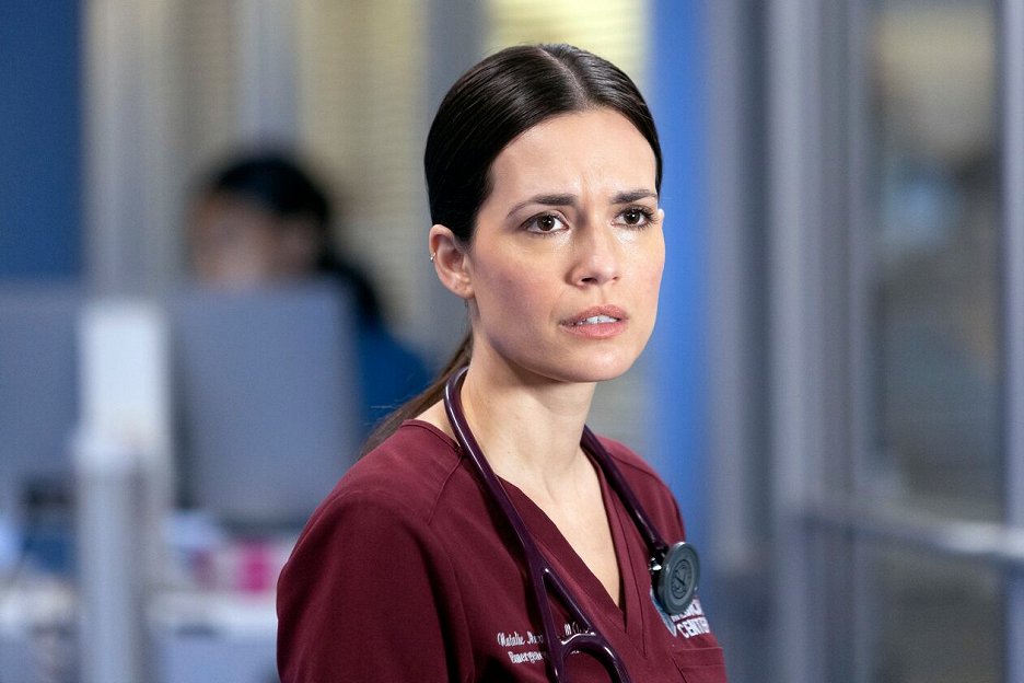 Chicago Med - What a Tangled Web We Weave (S06E13) (2021) | Creators ...