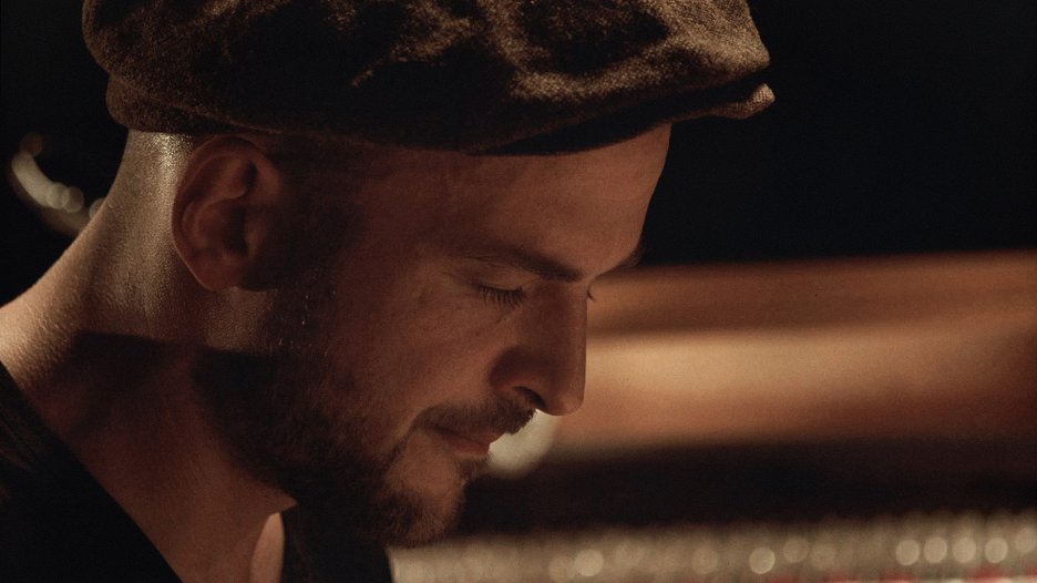 Nils Frahm | Galerie - Van film | ČSFD.cz