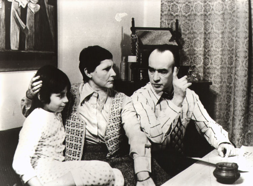 Mniejszy szuka Dużego (1975) | ČSFD.cz