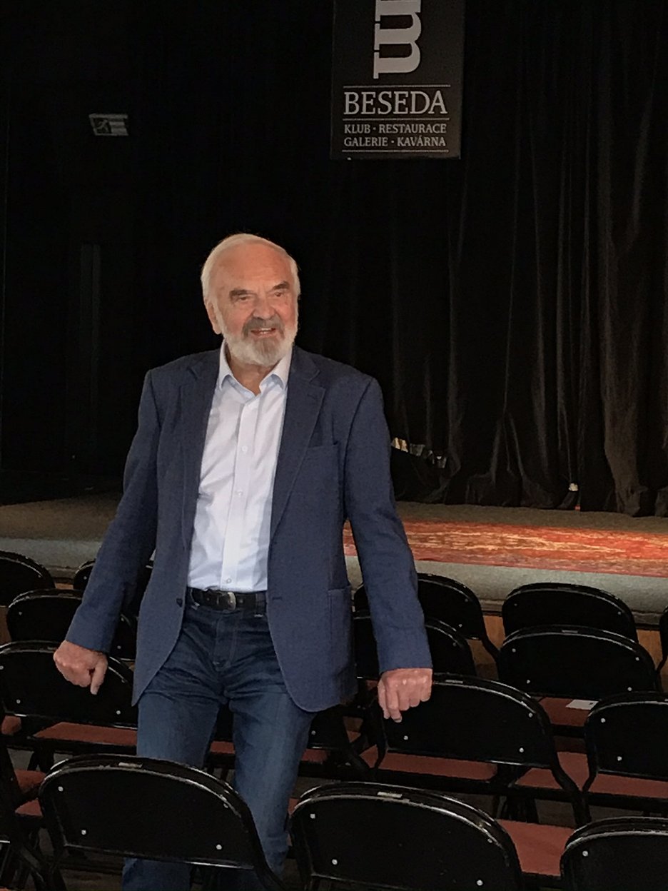 Jan Werich: Když už člověk jednou je… (2021) | ČSFD.cz