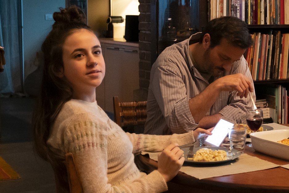 Jednotka 42 - Cyber Love (S02E06) (2019) | ČSFD.cz