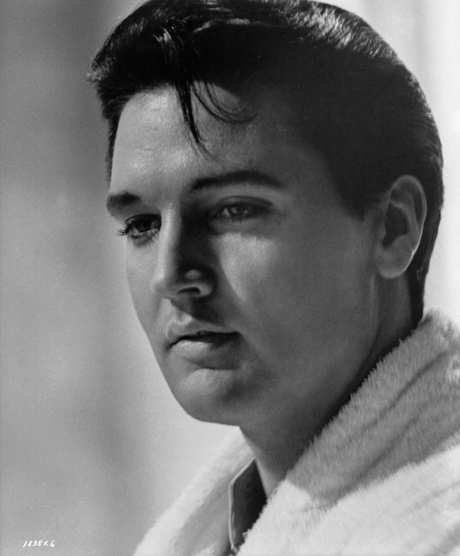 Elvis: Harum Scarum (1965) | ČSFD.cz