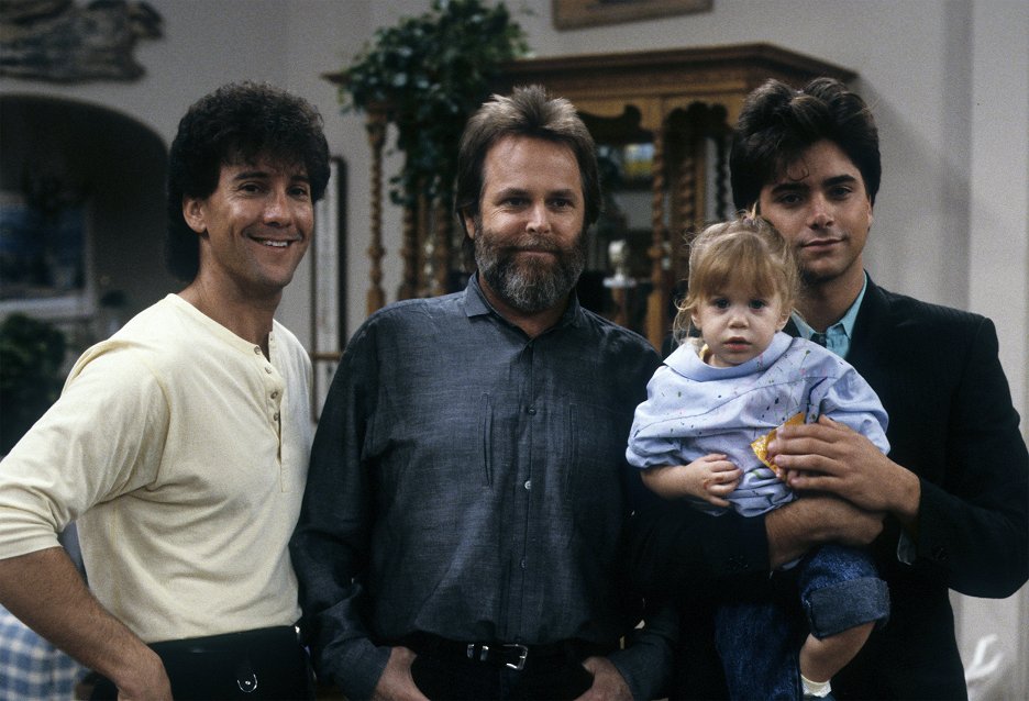 Plný dům - Výhra jménem Beach Boys (S02E06) (1988) | ČSFD.cz