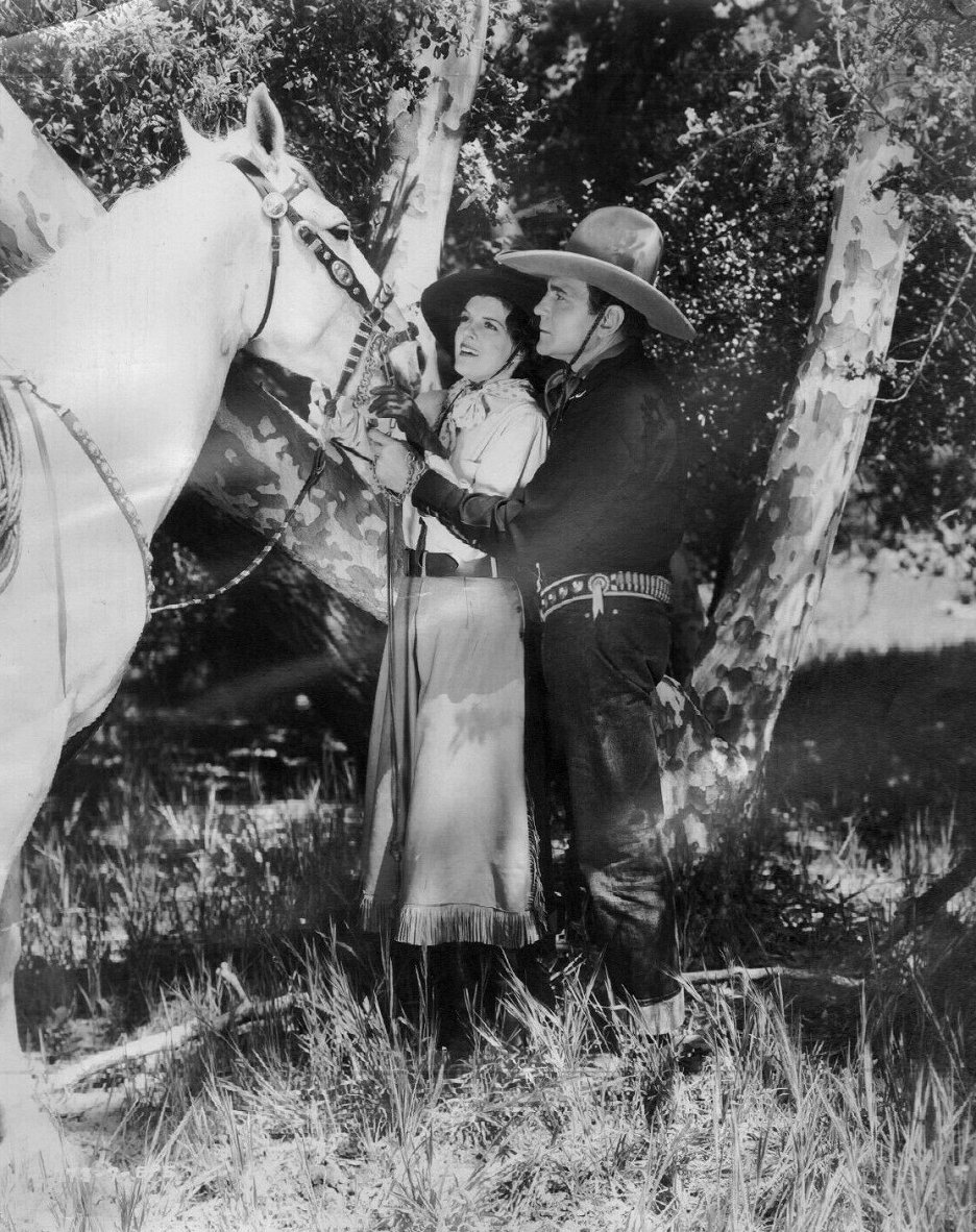 The Phantom Rider (1936) | ČSFD.cz