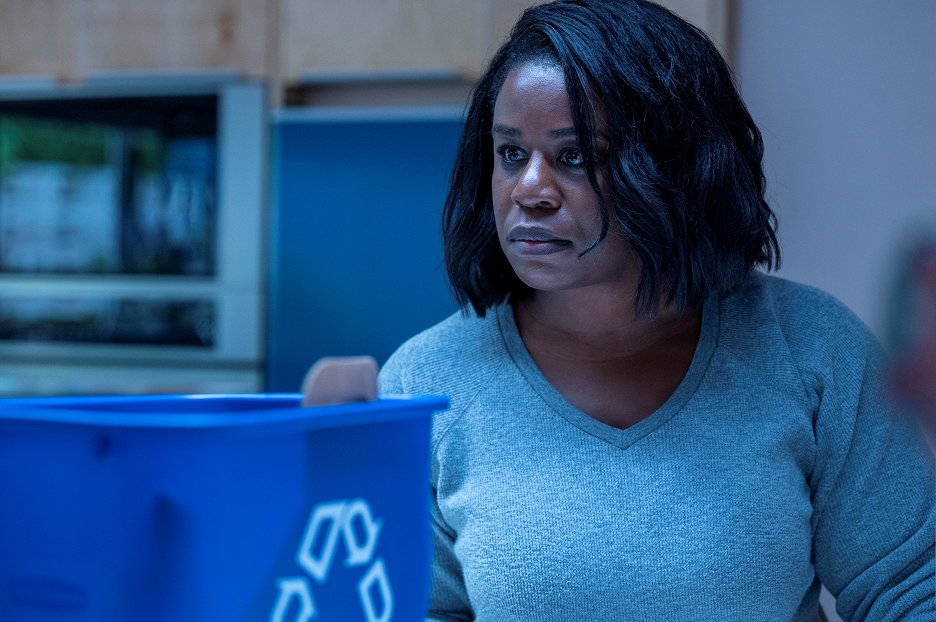 V odborné péči - Brooke - Week 3 (S04E12) (2021) | ČSFD.cz