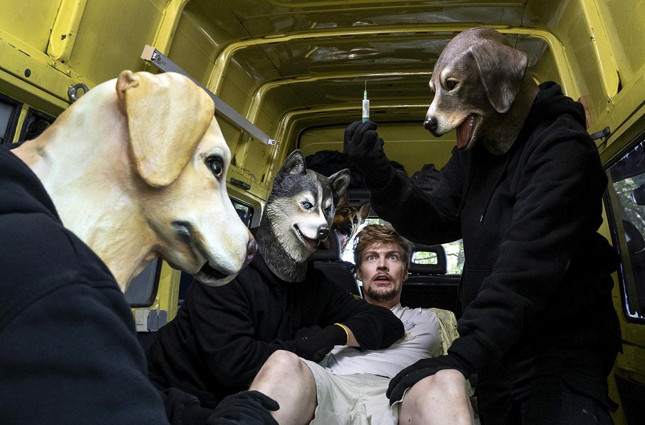 Miesto činu - Wer zögert, ist tot (S52E21) (2021) | ČSFD.sk