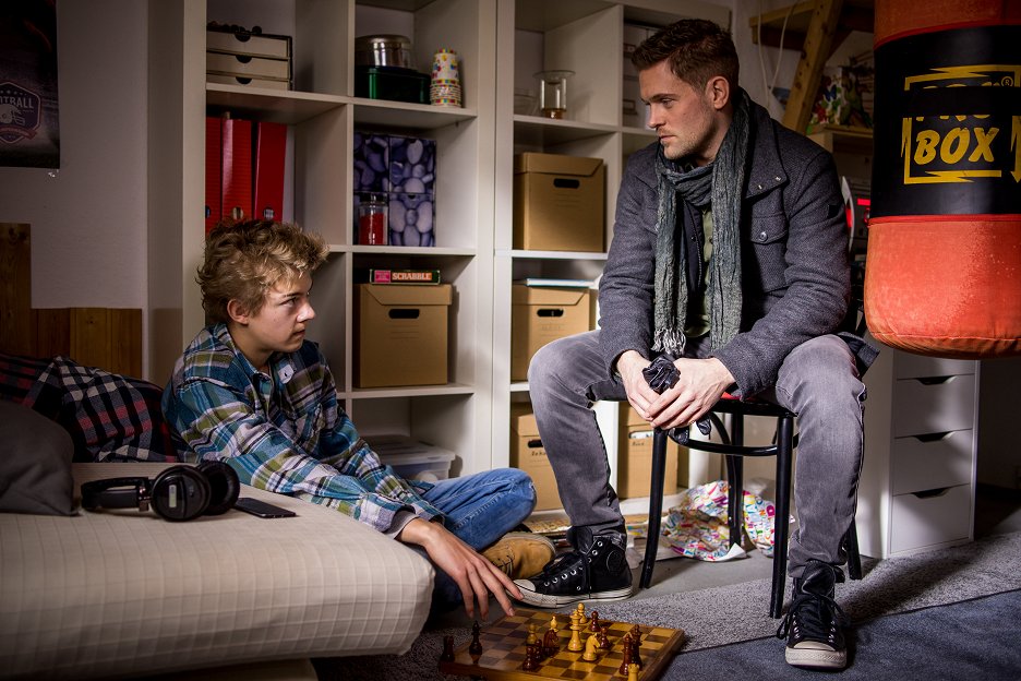 SOKO München - Feuerland (S44E06) (2018) | ČSFD.cz