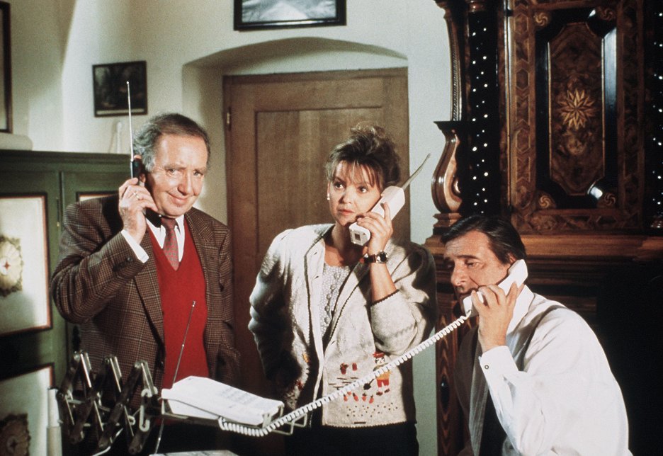 Peter und Paul - Tracht und Niedertracht (S01E03) (1994) | ČSFD.cz