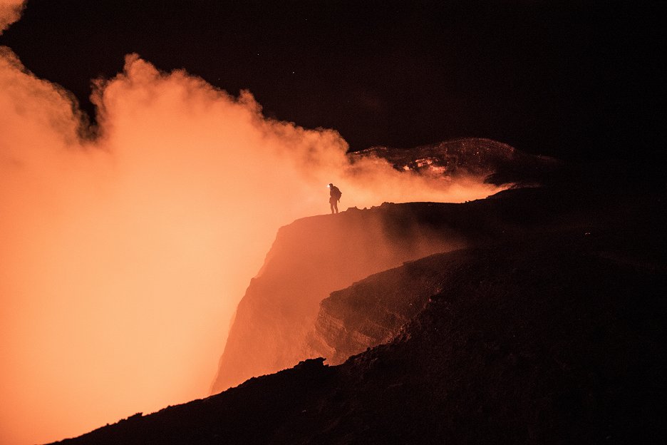Michael Martin – Gesichter der Erde - Pazifischer Feuerring (E01) (2021 ...
