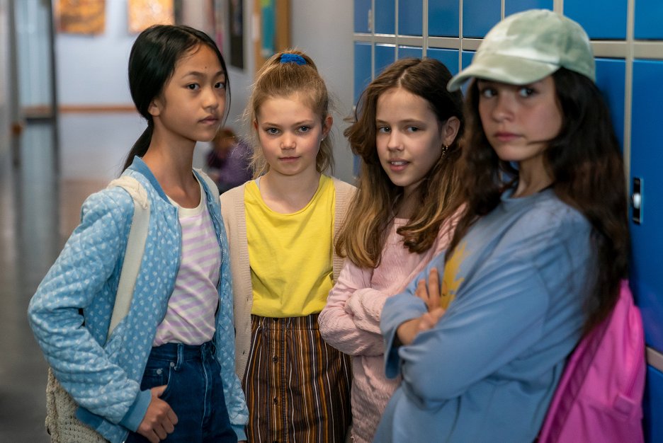 ECHT (2021) | ČSFD.cz