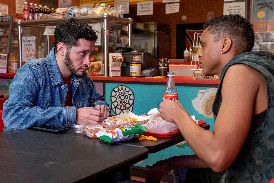 Flatbush Misdemeanors - Dub (S01E05) (2021) | ČSFD.cz