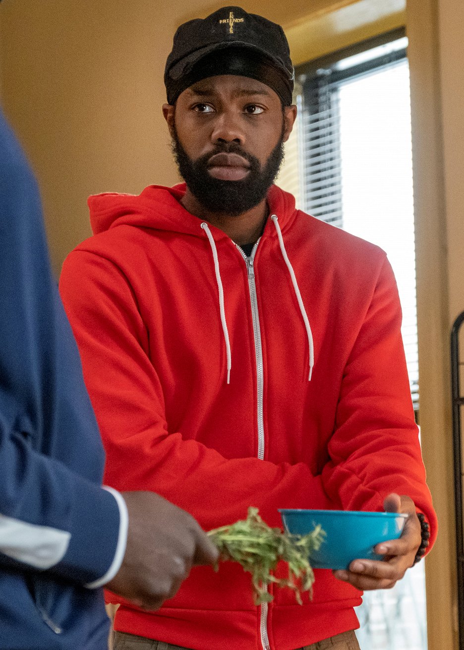 Flatbush Misdemeanors - Peace (S01E10) (2021) | ČSFD.cz