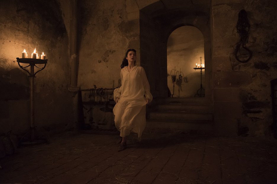 Lore - Elizabeth Bathory: Mirror, Mirror (S02E02) (2018) | ČSFD.cz