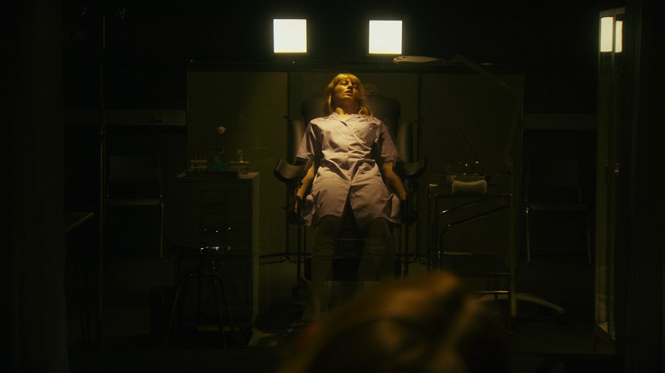 Partisan - Missing People (S01E04) (2020) | ČSFD.cz