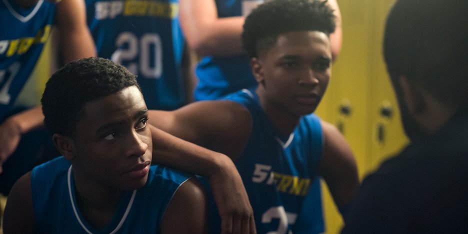 Swagger - NBA (S01E01) (2021) | ČSFD.cz