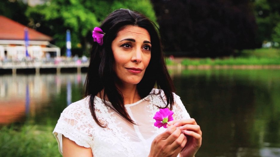 Gender Crisis (2021) | ČSFD.cz