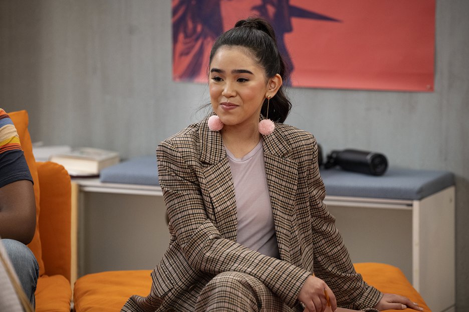 Head of the Class - Pilot (E01) (2021) | ČSFD.cz