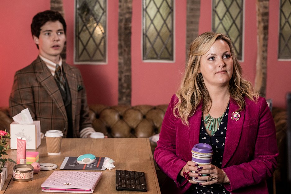 Shakespeare & Hathaway: Private Investigators - Teach Me, Dear Creature ...
