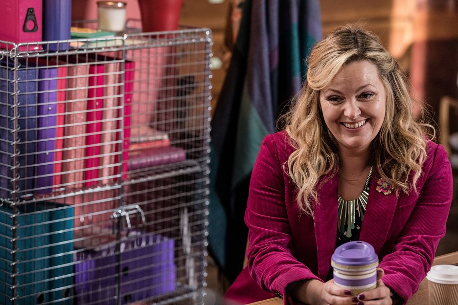 Vraždy ve Stratfordu - Teach Me, Dear Creature (S03E10) (2020) | ČSFD.cz