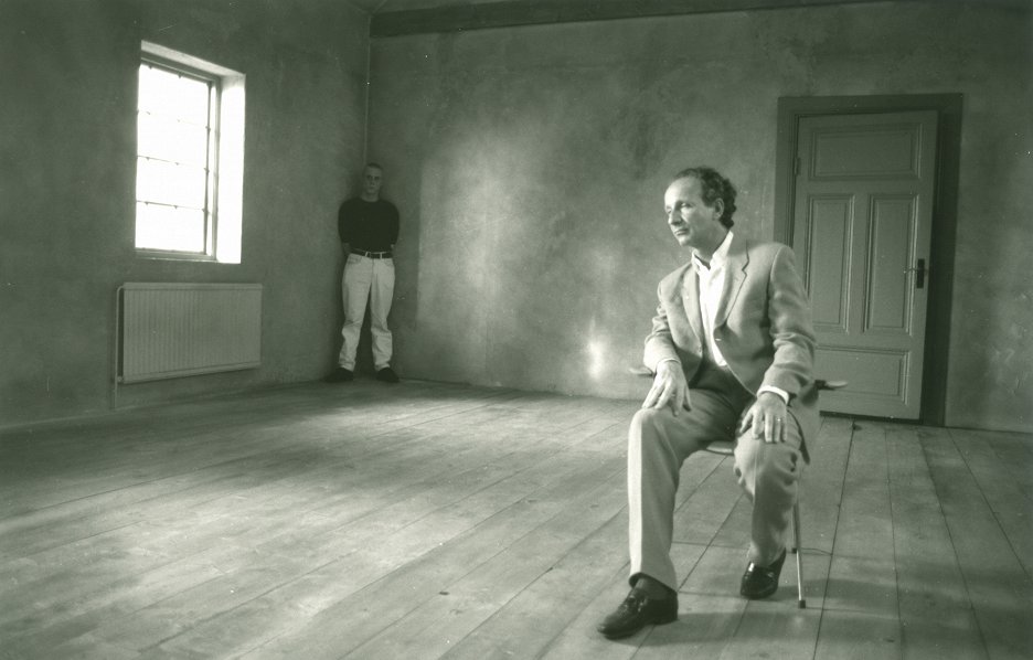 Tala! Det är så mörkt (1993) | ČSFD.cz