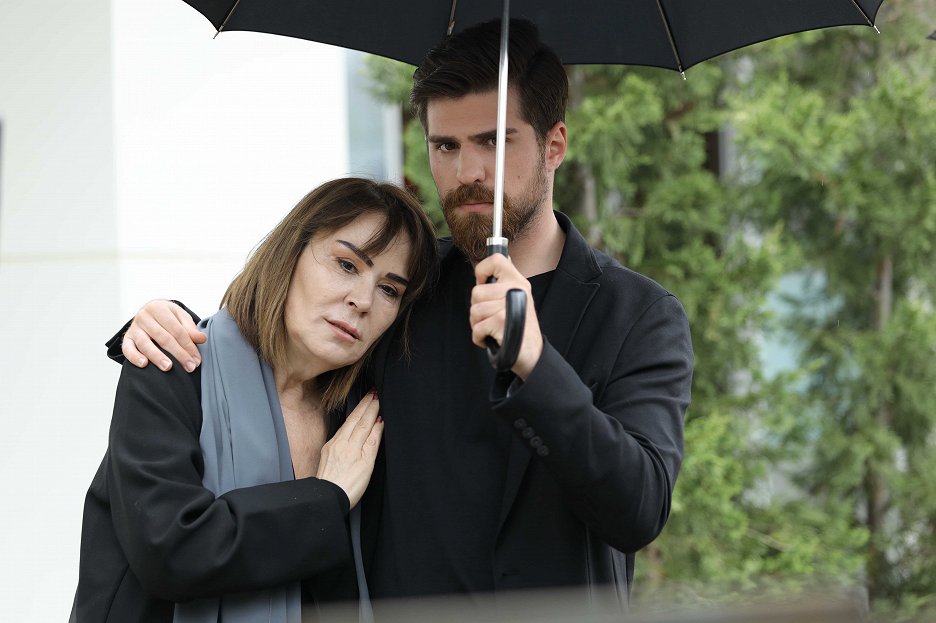 Alev Alev - Episode 25 (E25) (2021) | ČSFD.sk