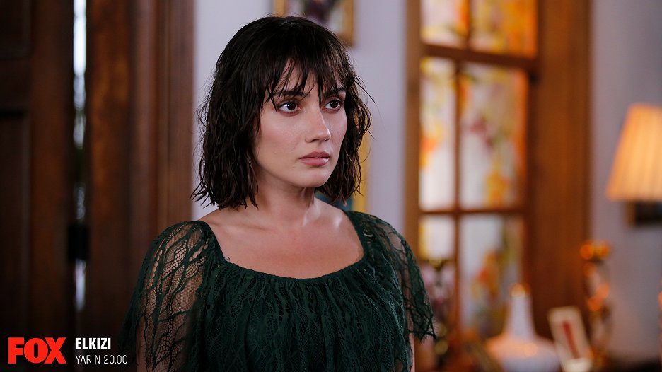 Elkızı - Episode 3 (E03) (2021) | ČSFD.cz