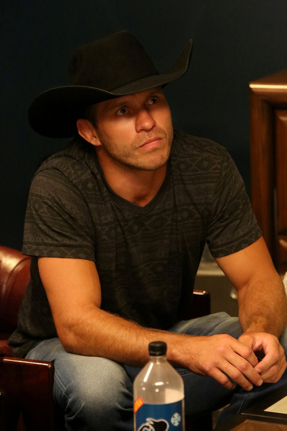 It's Always Sunny in Philadelphia - Wolf Cola: Noční můra PR (S12E04 ...