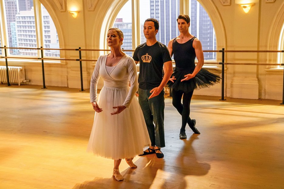 The Big Leap - Classic Tragic Love Triangle (E02) (2021) | ČSFD.cz