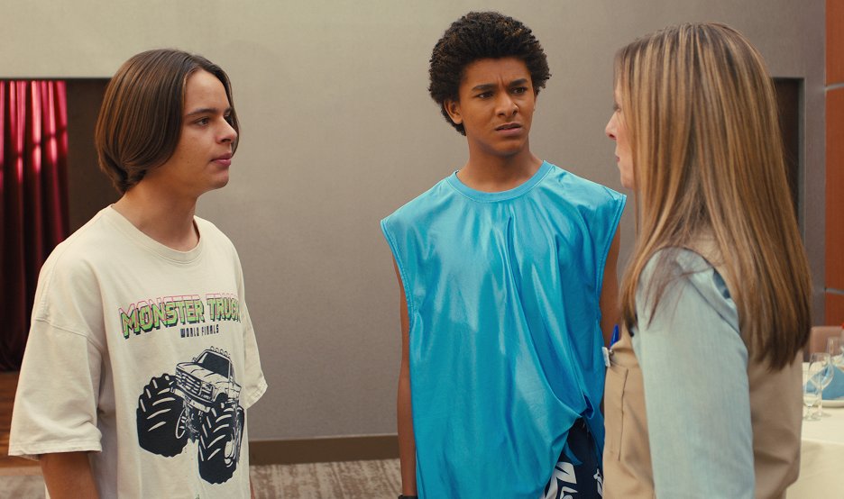 Colin v černobílém - Road Trip (E03) (2021) | ČSFD.cz