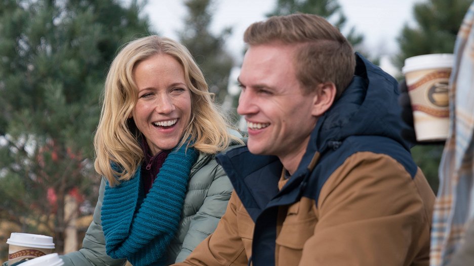 Amazing Winter Romance (2020) | ČSFD.cz