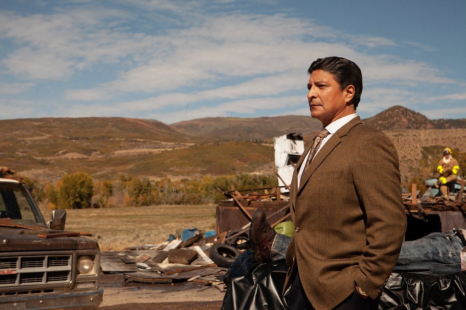 Gil Birmingham | ČSFD.cz