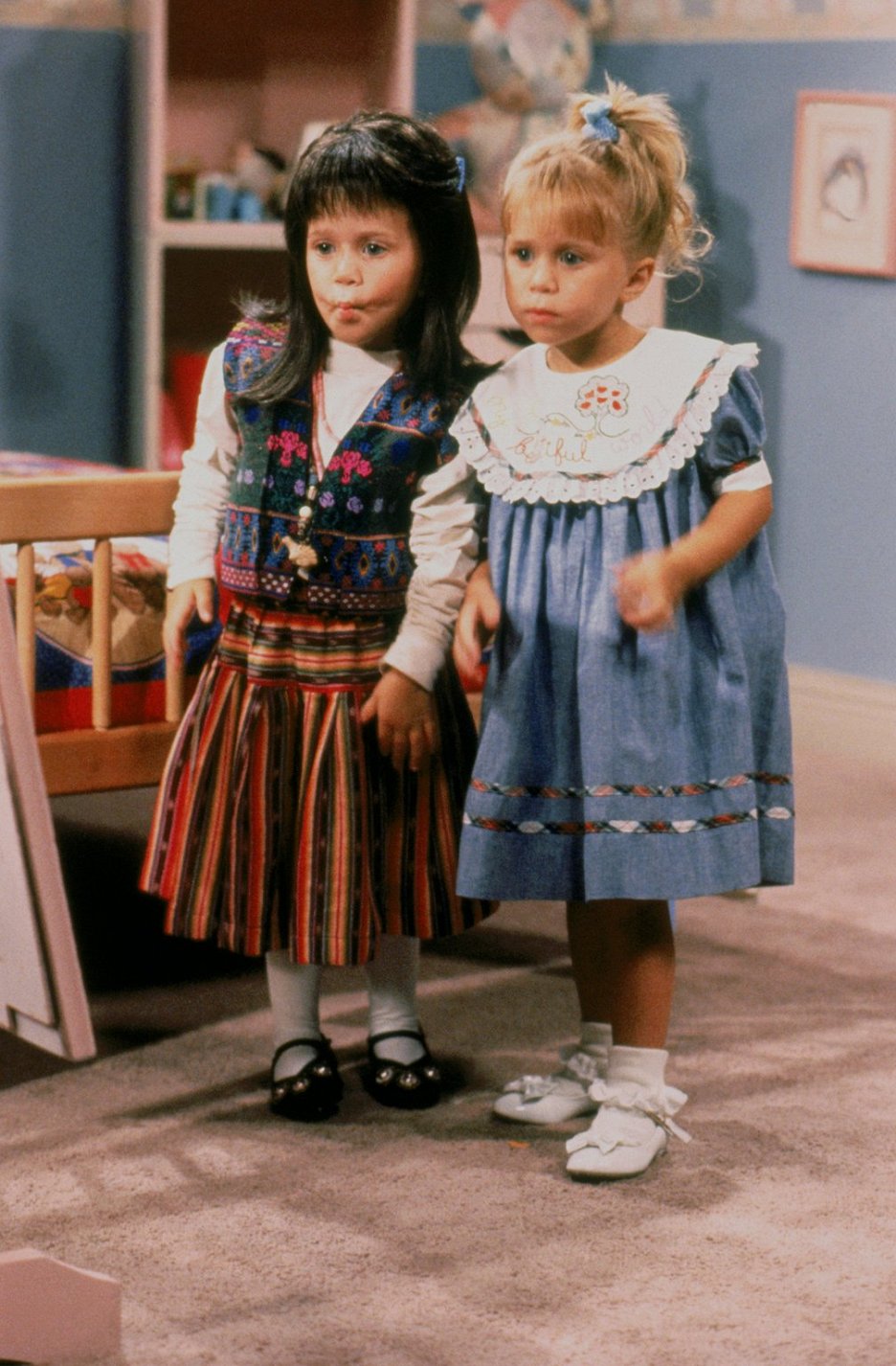 Plný dům - Řecký týden (S04E01) (1990) | ČSFD.cz