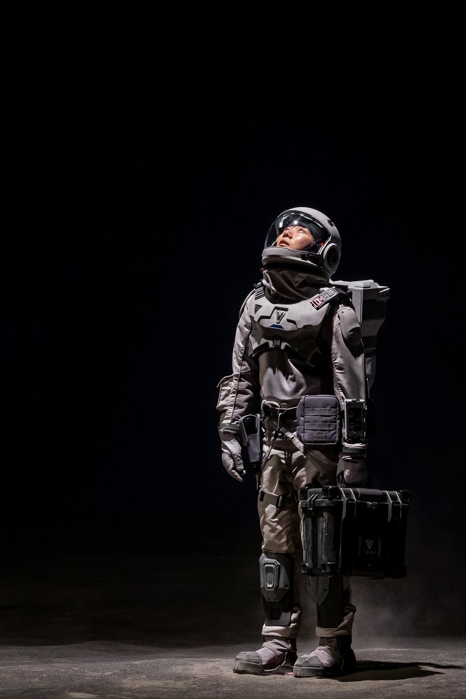 The Silent Sea - The Silent Sea (E08) (2021) | Cinematheque | ČSFD.cz