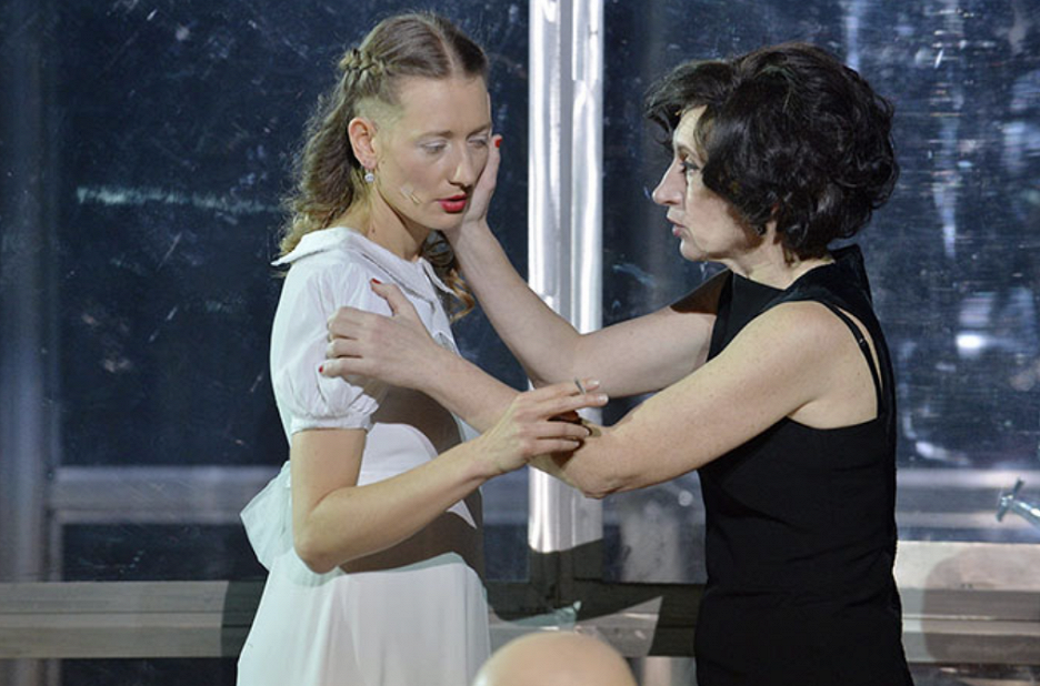 (A)pollonia (2014) | ČSFD.cz