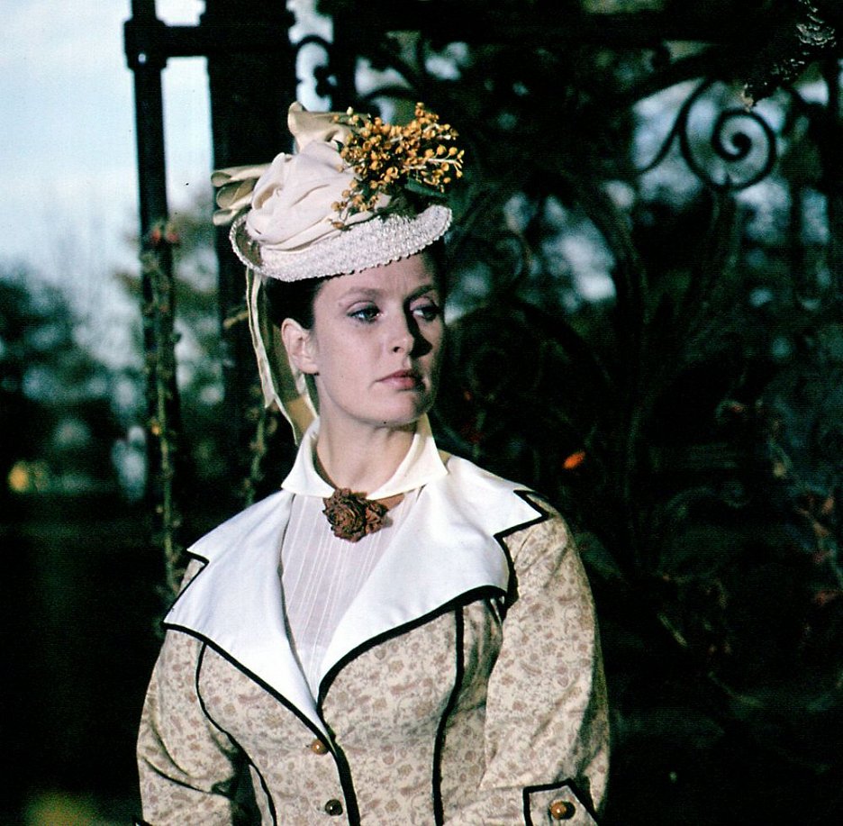 Loutka (1968) | ČSFD.cz