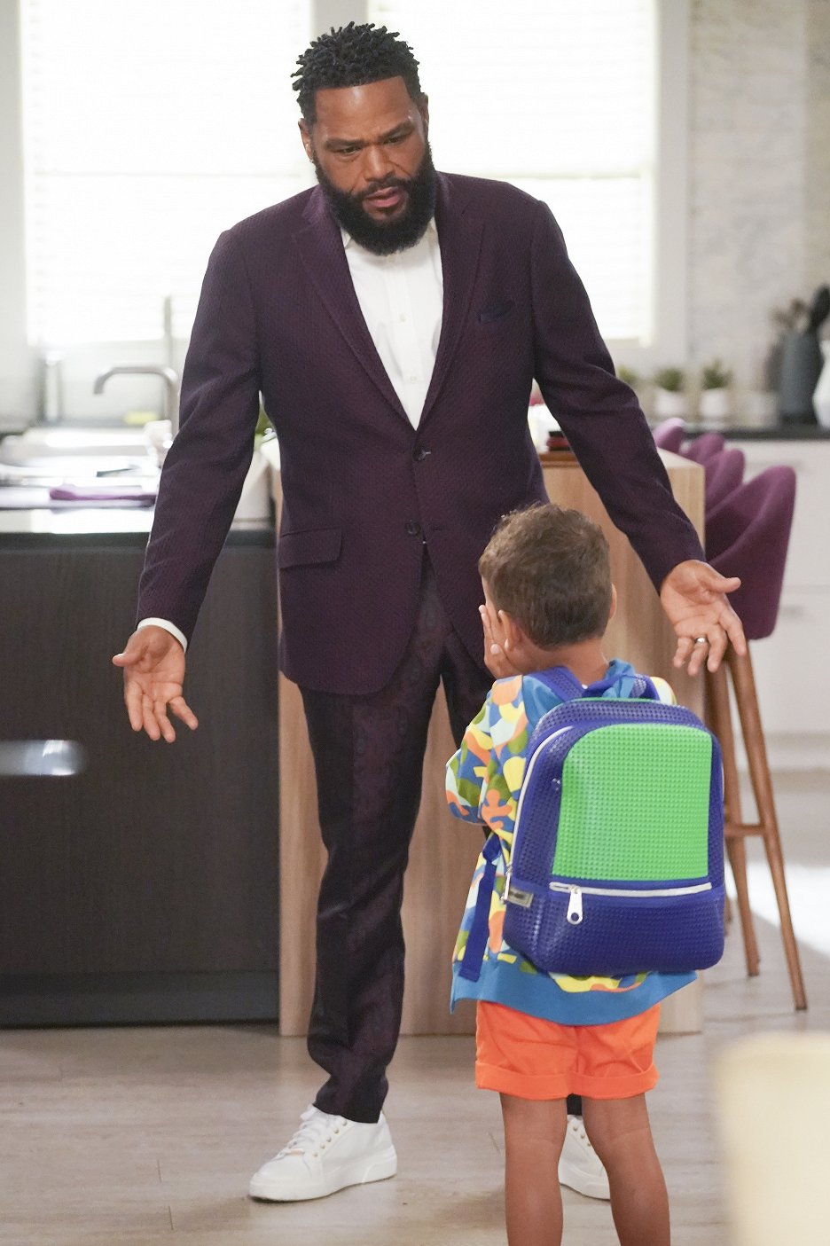 Black-ish - Ashy to Classy (S08E05) (2022) | ČSFD.cz