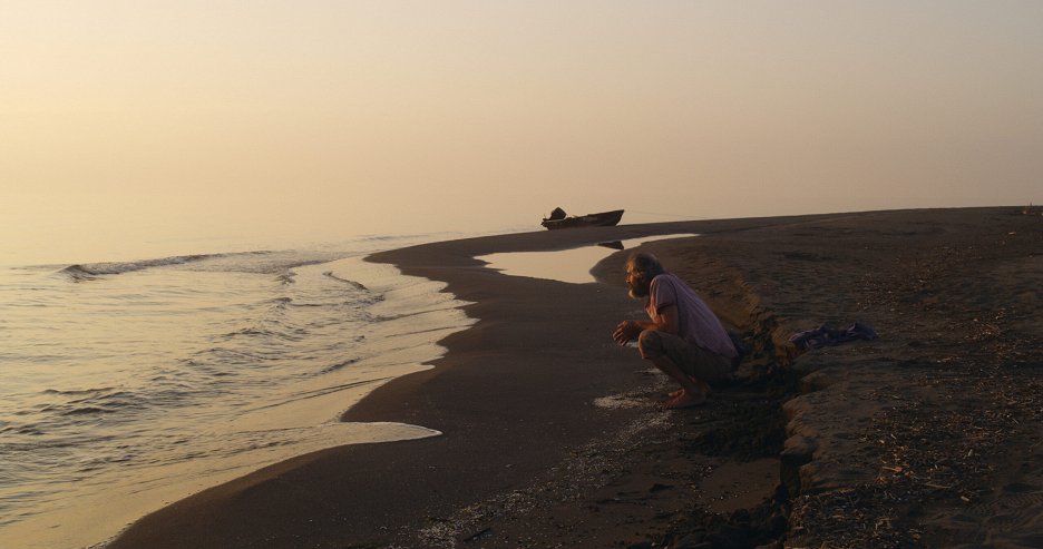 Wet Sand (2021) | ČSFD.cz