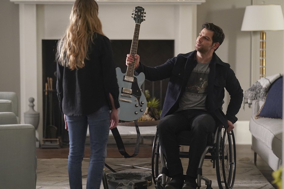 A Million Little Things - Little White Lies (S04E12) (2022) | ČSFD.cz