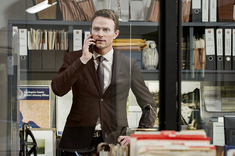 All Rise - Yeet (S02E17) (2021) | ČSFD.cz