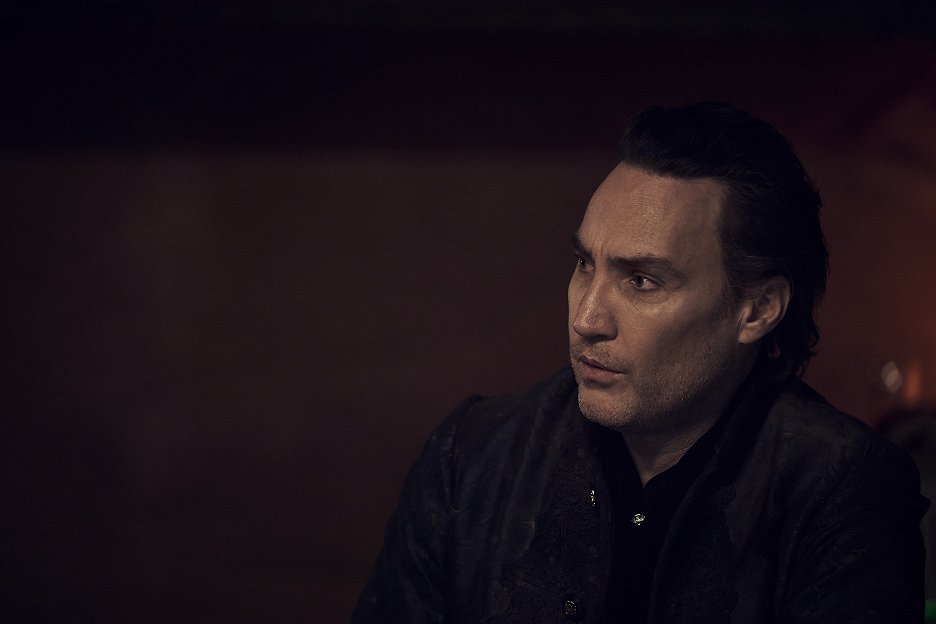 Firebite - The Last Bloodhunter (E02) (2021) | ČSFD.cz