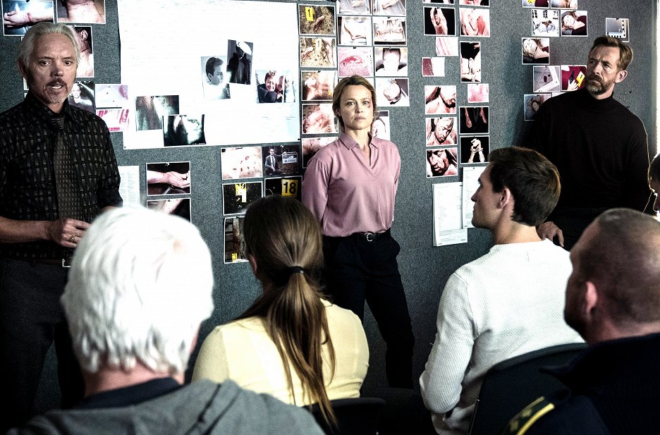Den som dræber - Fanget af mørket - Episode 7 (S02E07) (2021) | ČSFD.cz