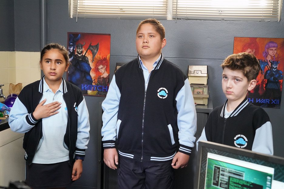 Hardball - Howie the Handball Hero (S01E03) (2019) | ČSFD.cz